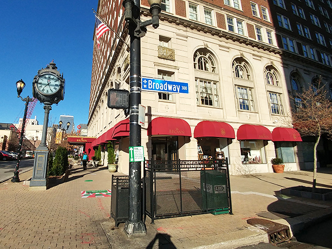 Downtown elegance doesn't have to mean downtown prices when breakfast is done this right.