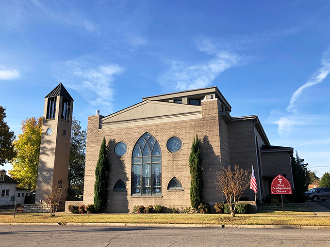 Mena's historic courthouse square stands proud like a town elder, watching over generations of good neighbors.
