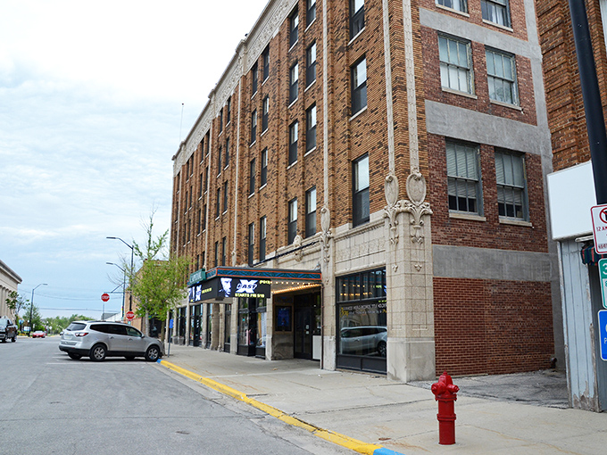 Newton's grand buildings stand tall like guardians of affordability. This architectural gem houses modern businesses with old-fashioned pricing that'll make your credit card purr.