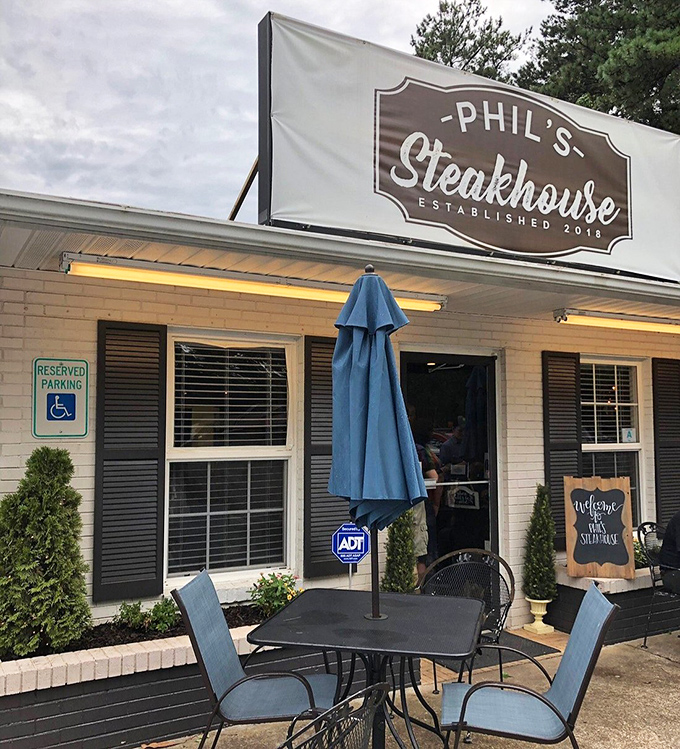 Phil's Steakhouse keeps it simple on the outside—because all the drama happens on your plate. Small-town gem, big-time flavor!