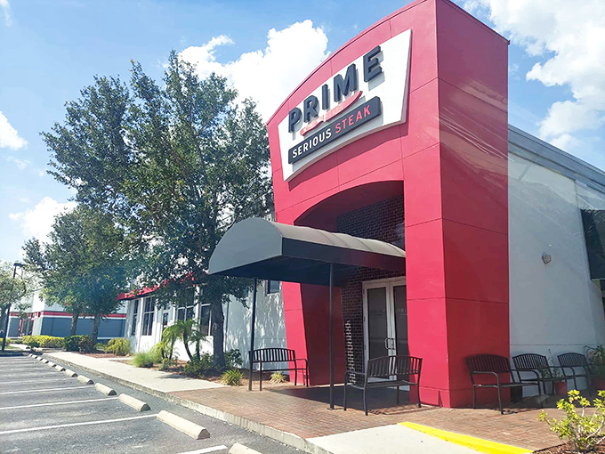 Bold red exterior, bolder flavors inside &ndash; Port Charlotte's serious answer to the eternal question: where's the beef?