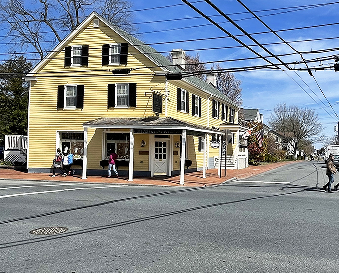 Yellow clapboard beauty stands sentinel, welcoming travelers to this timeless Chesapeake Bay treasure.