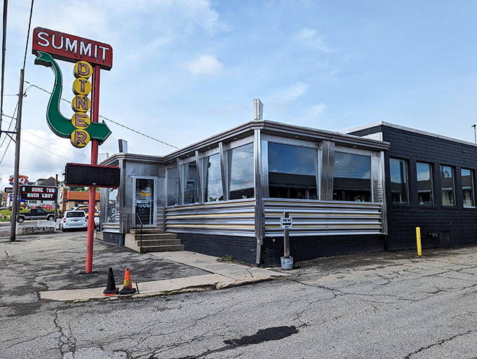 This silver bullet of comfort food has been fueling Somerset appetites with classic diner charm.