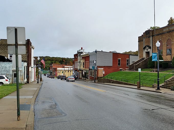 Small-town America at its finest, where parking is easy and conversations with strangers still happen.
