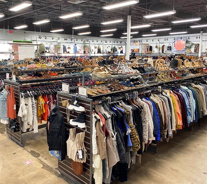 Uptown Cheapskate Edmond brings boutique vibes to the thrift scene, proving secondhand doesn't mean second-rate.