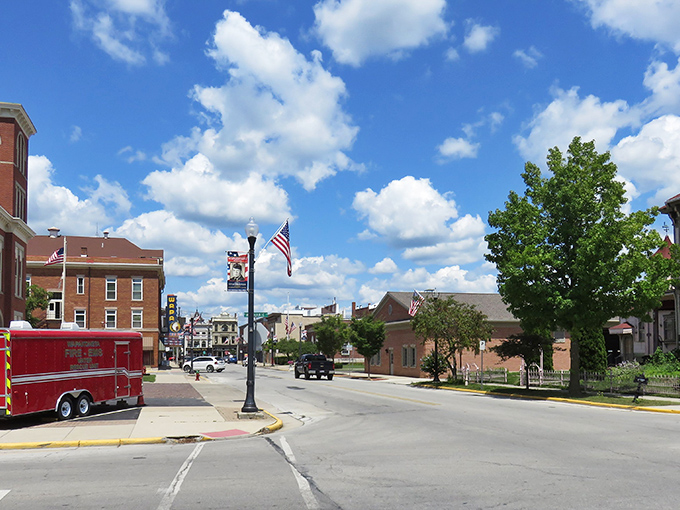 Small-town sophistication shines through in this beautifully maintained downtown district's timeless appeal.