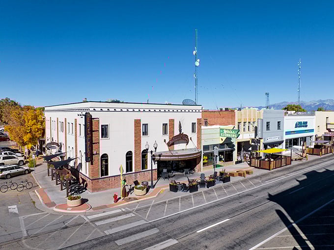 Mountain vistas come free with every sunrise in this surprisingly affordable Colorado gem.