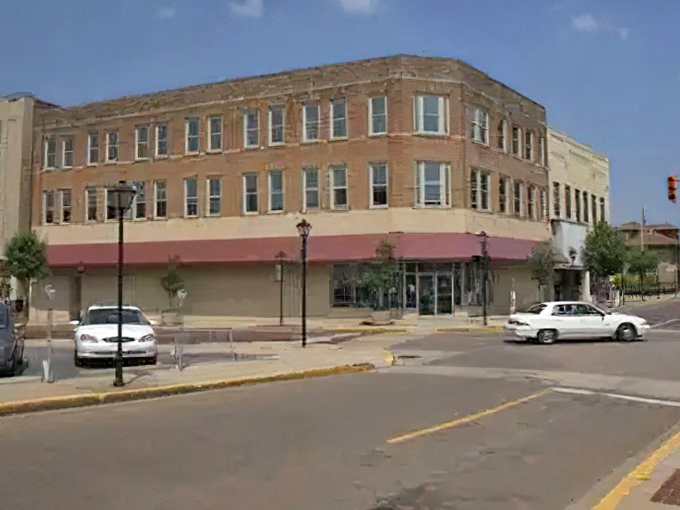 Coal country charm meets outdoor excitement where every vista earns its postcard-worthy reputation naturally.