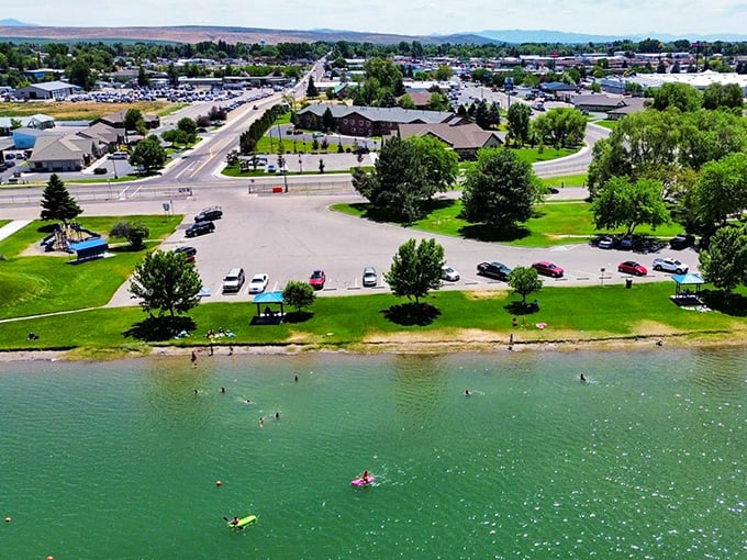 Green fields surround Blackfoot like nature's own retirement plan, peaceful and perfectly affordable.