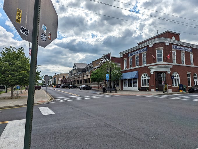 Corner of Charming and Quaint! Blue Ridge's Coldwell Banker building has witnessed more small-town secrets than a hairdresser on gossip Tuesday.
