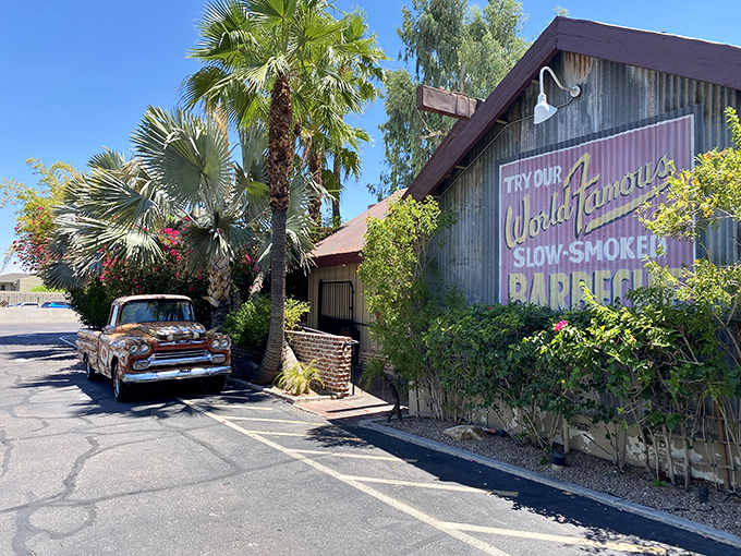 Sometimes the best flavors hide behind the most unassuming facades - Bobby-Q proves that beautifully.