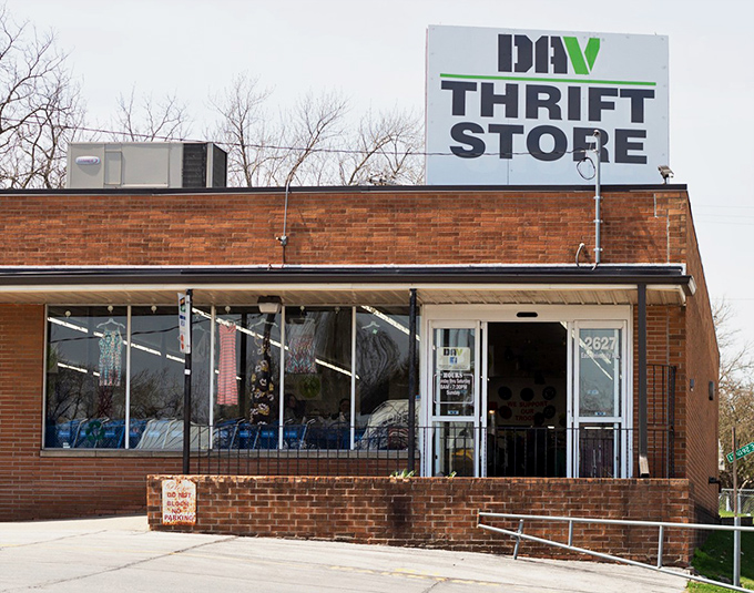 Like a time capsule with price tags, this DAV storefront promises adventures in thrifting where yesterday's castoffs become tomorrow's conversation pieces.