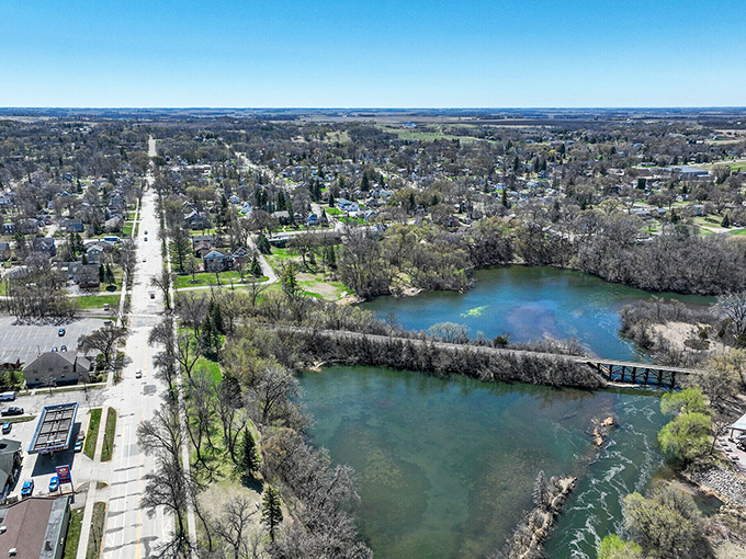 The river running through town is like Fergus Falls' own natural air conditioning. Free scenic beauty with every Social Security check!