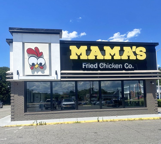Sunshine and fried chicken &ndash; Mama's bright yellow sign is like a bat signal for hungry stomachs.