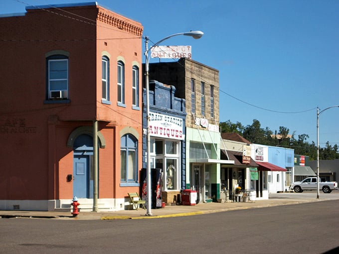 Small-town architecture at its finest, where every brick seems to whisper tales of Arkansas mountain heritage.