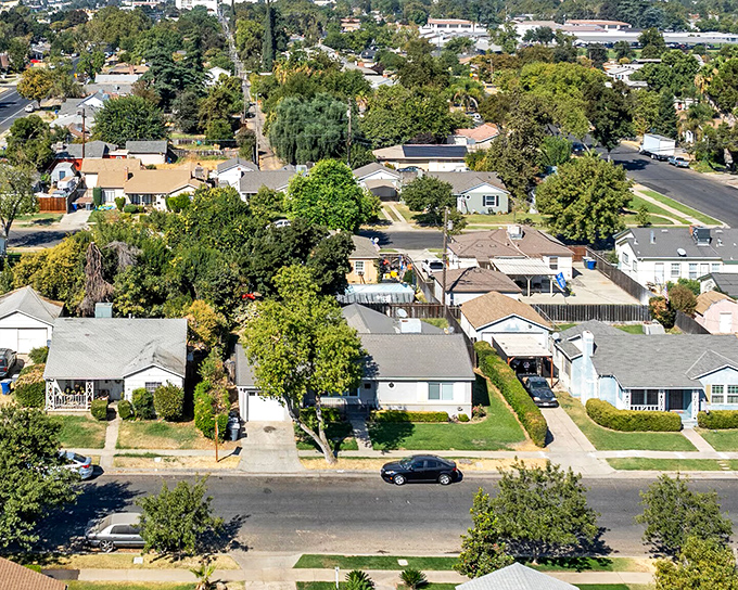 Merced&rsquo;s tree-shaded streets capture the warmth of small-town California, where quiet living and friendly neighbors define everyday life.