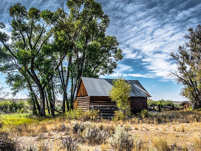 Pinedale's rustic charm comes with a side of mountain majesty that no filter could ever improve.