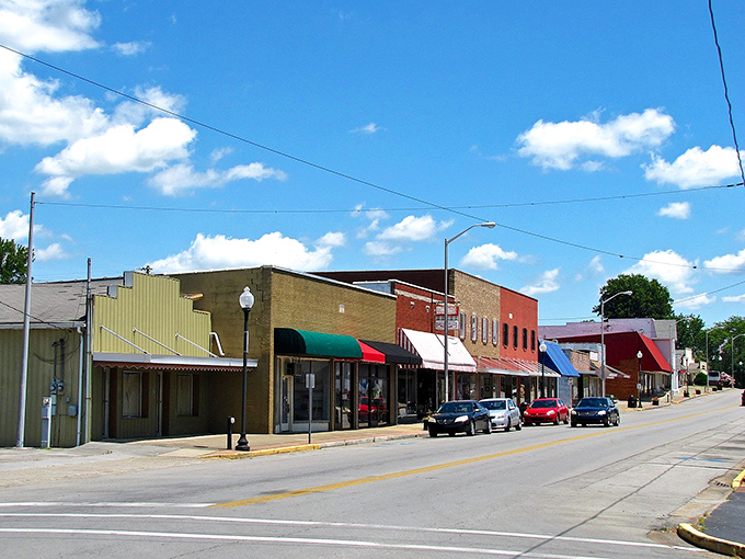 Russell Springs' main street is a color wheel of possibility. Those awnings are like little flags saying "Affordable living here!"