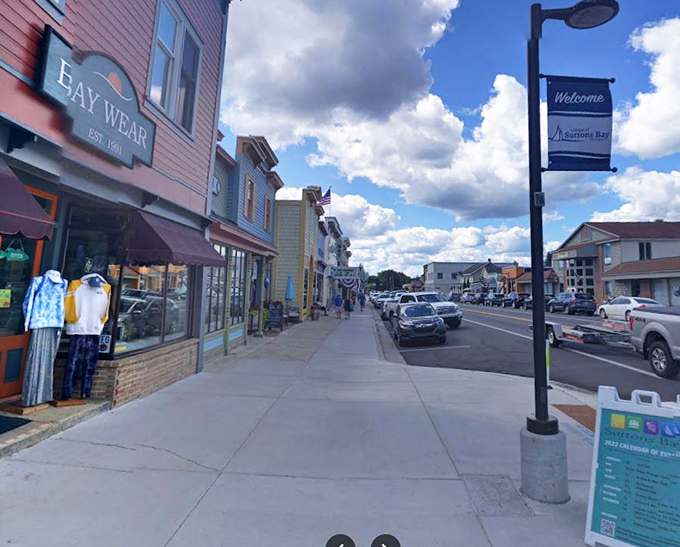 Welcome to Suttons Bay, where the sign is friendly and the cost of living won't send you running back to the big city.