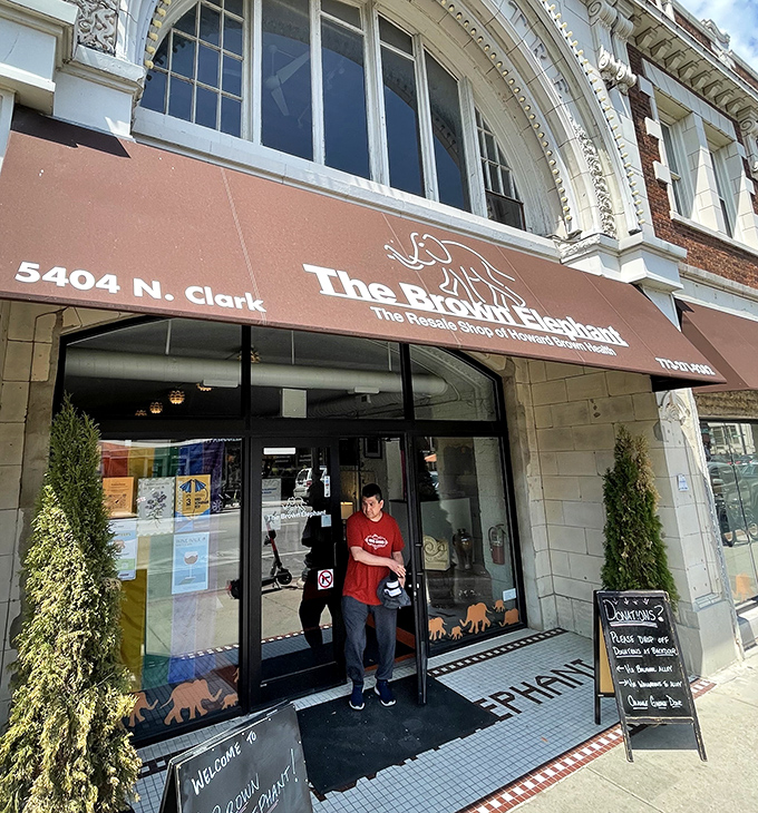 That classic Chicago architecture houses a thrift shop that proves sustainable shopping can be both chic and charitable.