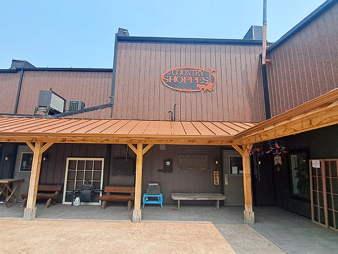 Covered porches and vintage displays create the perfect storm for treasure hunting bliss.