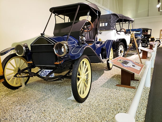The 1914 Metz Model 22 Roadster looks ready for a Sunday drive with Gatsby himself&mdash;just don't expect to outrun any modern traffic lights.