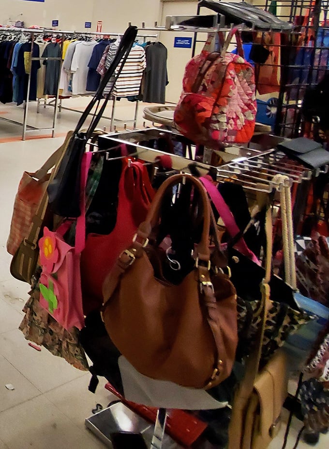 Handbag heaven! That caramel leather tote could be your next faithful companion through grocery stores or European caf&eacute;s.