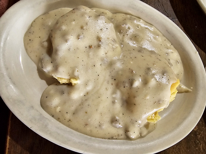 Biscuits and gravy that could make a grown adult weep with joy. That pepper-speckled blanket of creamy goodness isn't just breakfast&mdash;it's an Ohio heirloom.