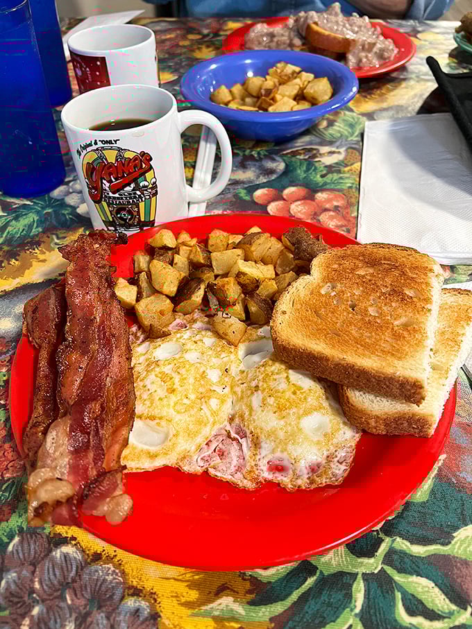 That breakfast plate could feed a small village &ndash; or one very happy customer with excellent life priorities.