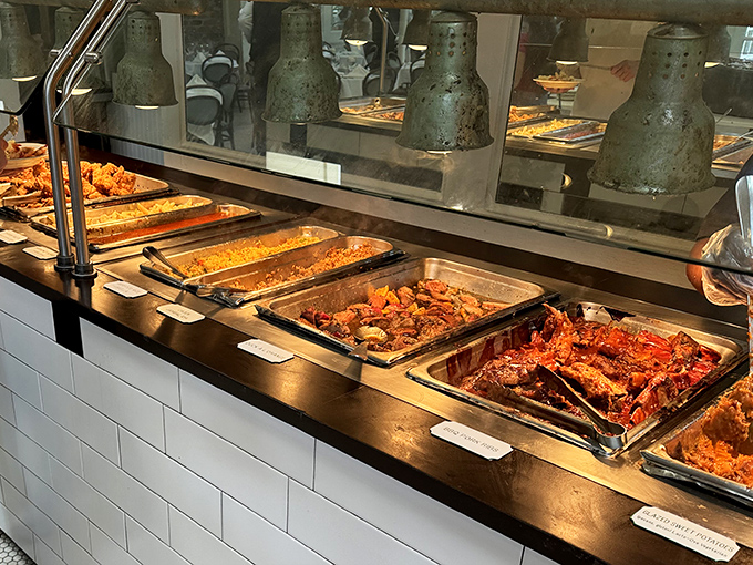 The buffet spread at Court of Two Sisters isn't just a meal&mdash;it's a guided tour through Louisiana's greatest culinary hits.