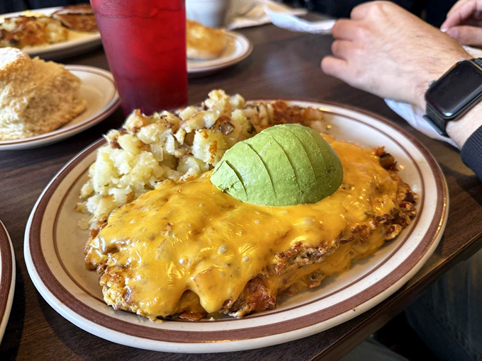This California omelet doesn't need a Hollywood agent &ndash; with melted cheese cascading over the edges and fresh avocado, it's already a star.