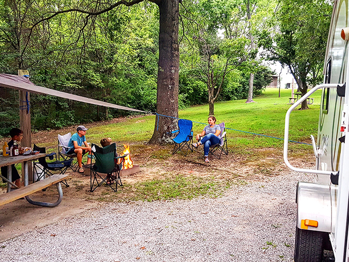 Camping under Missouri's canopy of trees&mdash;nature's five-star hotel where the mini-bar is replaced by a cooler and the soundtrack is birdsong.