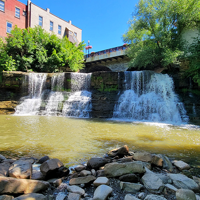 Nature's star attraction doesn't disappoint&mdash;the falls cascade dramatically through downtown, proving that some of the best shows don't require tickets or reservations.
