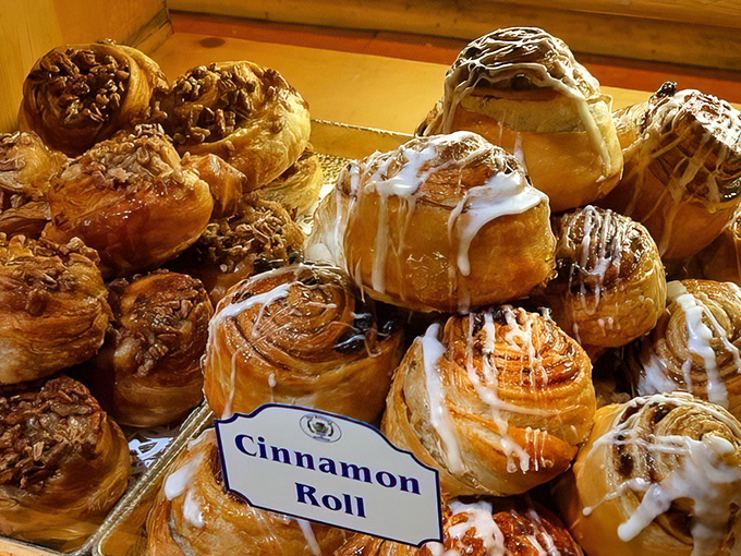 Behold the golden spirals of happiness that launch a thousand road trips across Wyoming every single year. 