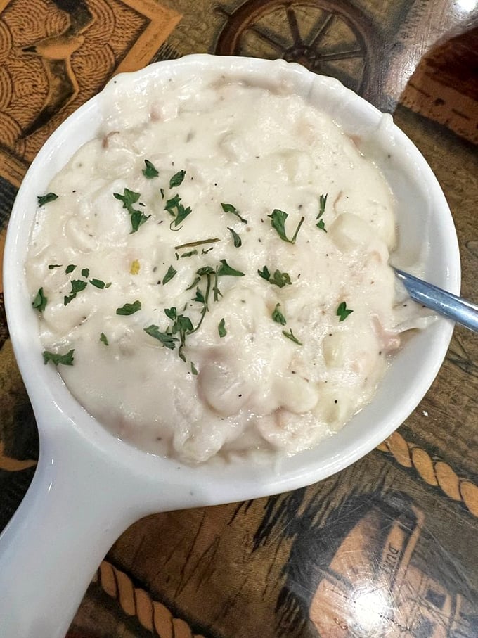 This isn't just clam chowder&mdash;it's a creamy bowl of oceanic bliss that might make you consider moving to Titusville permanently.