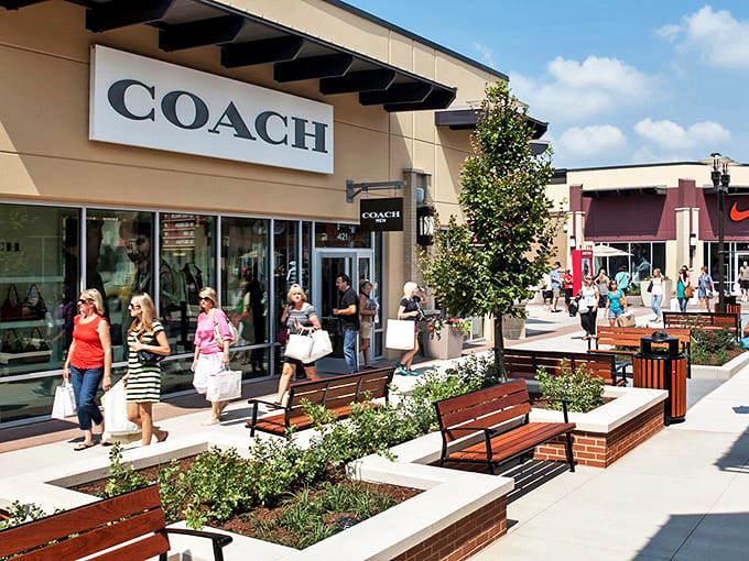 Coach's elegant fa&ccedil;ade isn't just a store&mdash;it's where Midwesterners transform into Manhattan fashionistas without Manhattan prices.