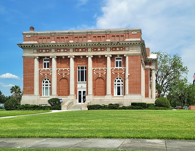 DeSoto County's historic courthouse commands attention with its stately brick façade and classical columns – bureaucracy never looked so dignified!