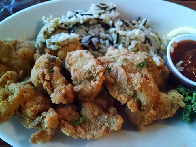 Golden-brown perfection! These fried oysters might make you forget you're hundreds of miles from any ocean. Crispy outside, briny bliss inside.