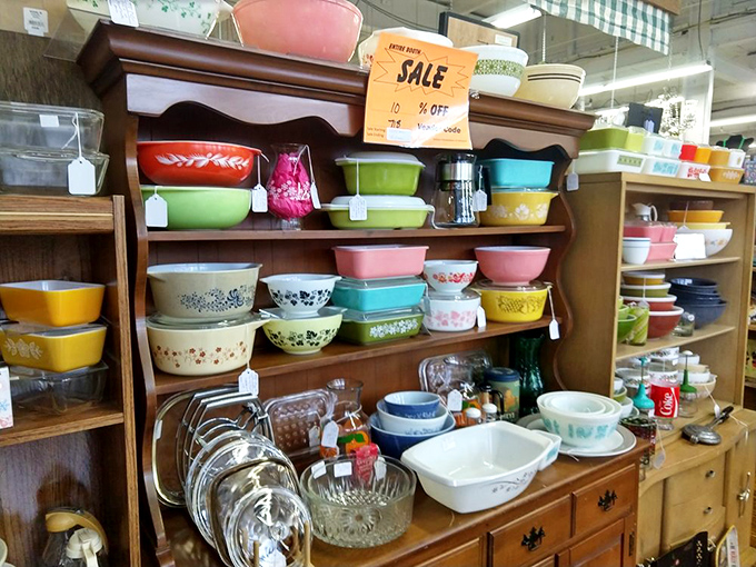 Pyrex paradise! A rainbow of vintage kitchenware that would make your grandmother swoon and modern collectors reach for their wallets simultaneously.
