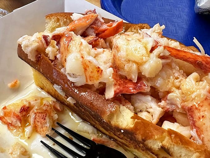 Behold the lobster roll that launched a thousand return trips &ndash; generous chunks of sweet meat on a perfectly toasted bun.