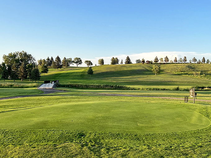 Harvey's golf course proves you don't need ocean views to create a stunning fairway&mdash;just impossibly green grass rolling into the horizon like nature's carpet.
