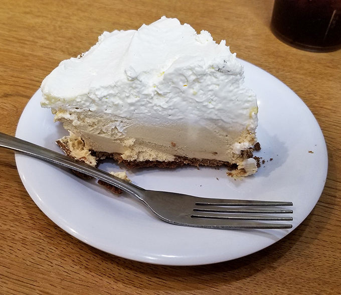 Behold the legendary peanut butter pie&mdash;a cloud-like creation that's launched a thousand road trips across Ohio.
