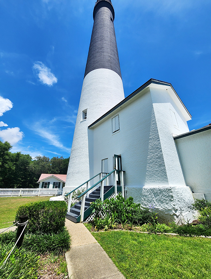 From this angle, you can appreciate the lighthouse's imposing presence&mdash;like the world's most elegant exclamation point punctuating Pensacola's coastline.
