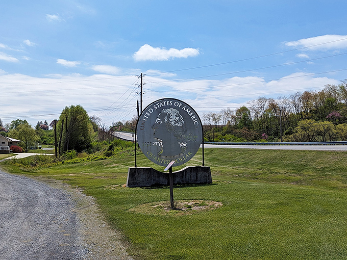 Standing sentinel along Route 30, the Giant Quarter gleams against Pennsylvania's rolling landscape. Even Washington seems impressed by the view.