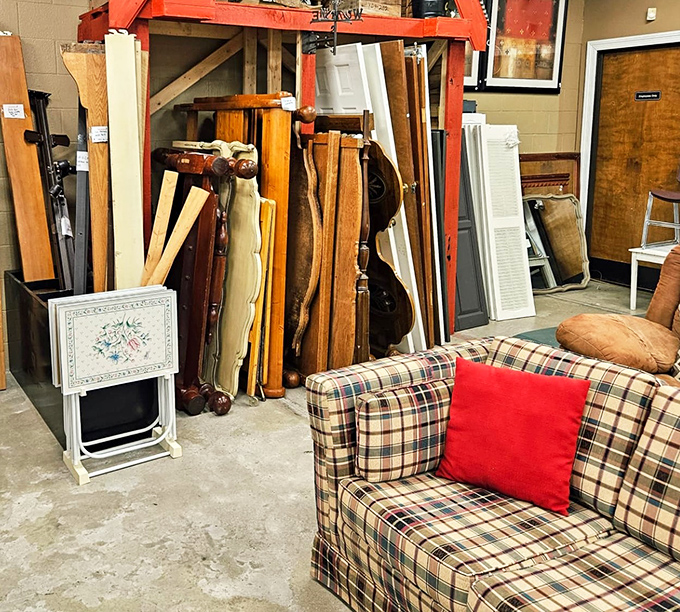 Building materials and vintage furniture coexist in beautiful chaos &ndash; where your next DIY project meets someone else's past.