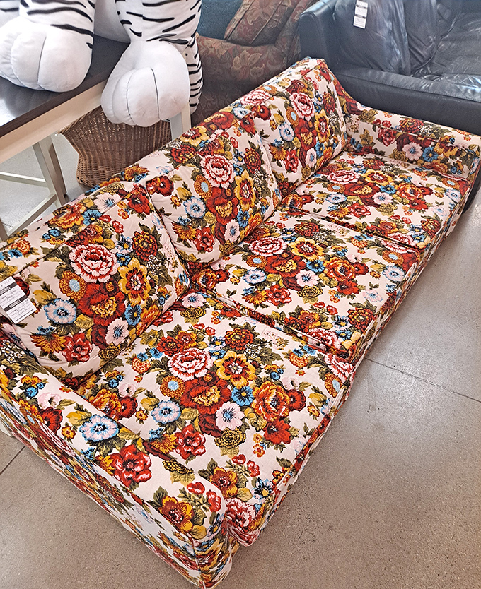 This floral sofa screams "your grandmother's living room circa 1975," yet somehow feels destined to become the conversation piece in a hip millennial apartment.