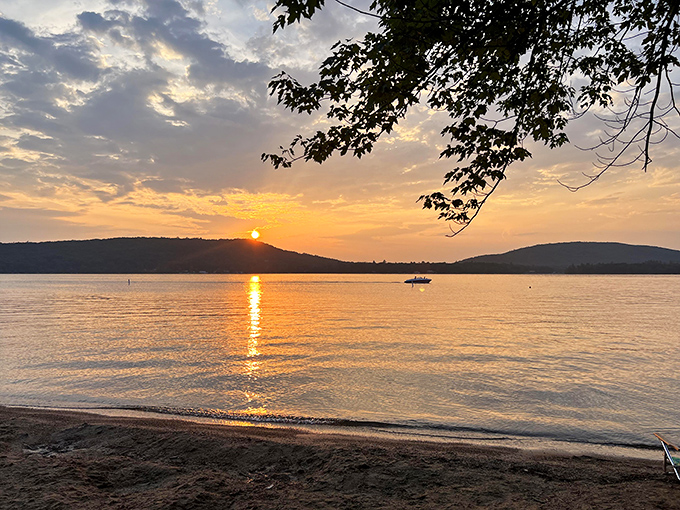 Golden hour at Branbury turns the lake into liquid fire&mdash;bring tissues for the beauty-induced tears. 