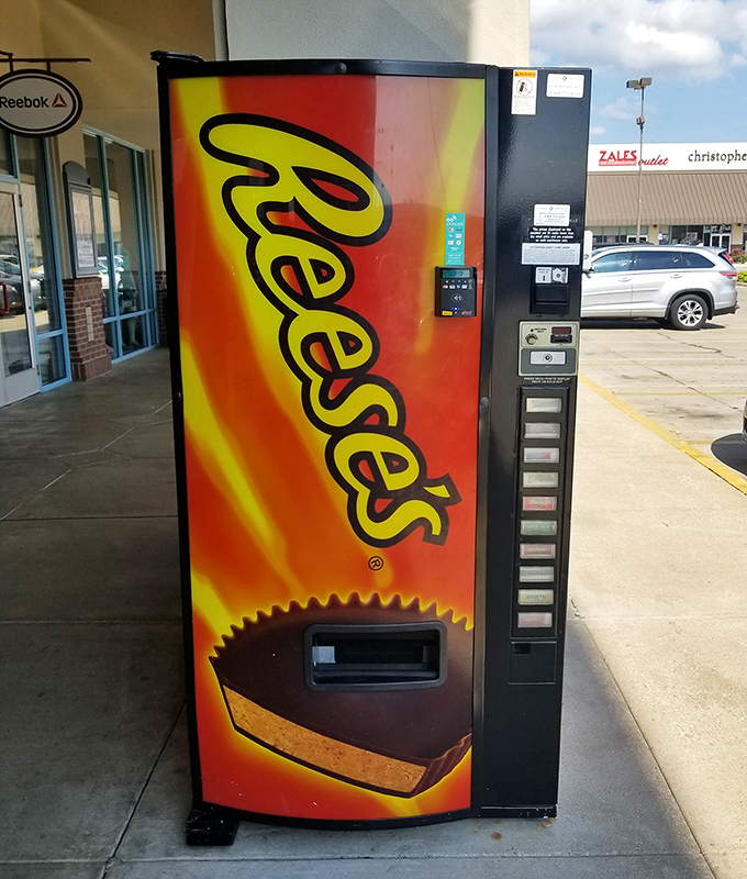 The ultimate impulse buy &ndash; a Reese's vending machine standing sentry outside Reebok. Because nothing fuels a shopping marathon like peanut butter and chocolate.