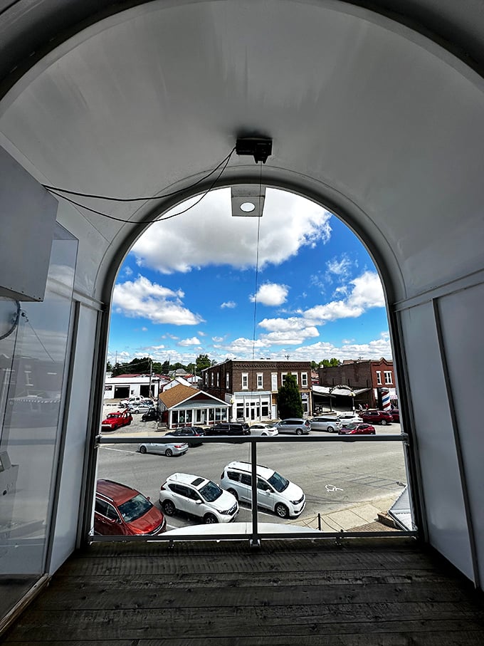 The view from America's most supersized mailbox offers a perfect snapshot of small-town Casey. Talk about special delivery with a side of perspective! 