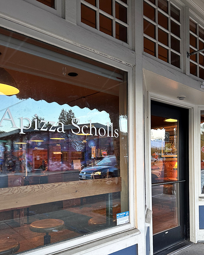 Simple storefront, serious pizza game &ndash; sometimes the best treasures come in unassuming packages. 